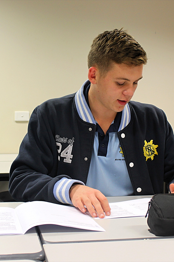English - Hedland Senior High School